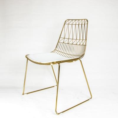 China Outdoor Wedding Metal Wire Chairs Simple Style Metal Frame Wire Side Dining Chair for sale