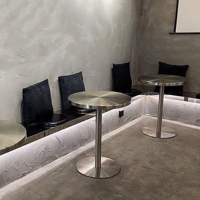 China Minimalist Outdoor Leisure Stainless Steel Small Round Table Bar Dining Restaurant Table for sale
