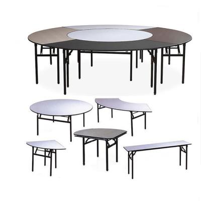 Cina Il compensato Crescent Banquet Folding Table And presiede 6ft d'angolo a forma di arco 8 Ft in vendita