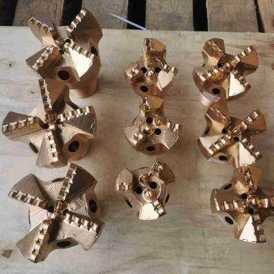 China 180mm 190mm Pdc Drag Bit For Sandstone And Limestone for sale