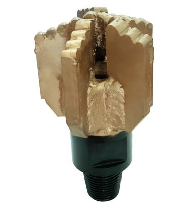 中国 165mm Pdc Drill Bits Diamond Cutters Steel Body For Oil And Gas 販売のため