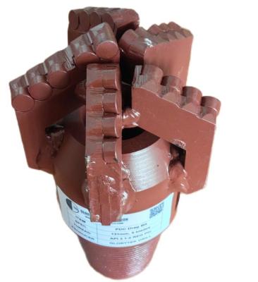 中国 Durable 131mm Drag Pdc Drill Bit For Mining Machinery 販売のため