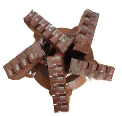 中国 各種 サイズ 3/4/5 翼 ビット Pdc 深井掘削用 販売のため