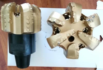 中国 Customizable 17 1/2inch PDC Drill Bit for Various Drilling Applications 販売のため