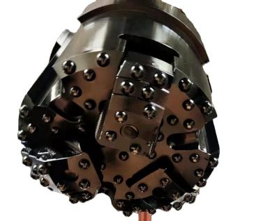 중국 최대 1400m 시추 심도 및 성능을 위한 1200mm 슬라이딩 스트로크 심층 탐사 시추 장비 판매용