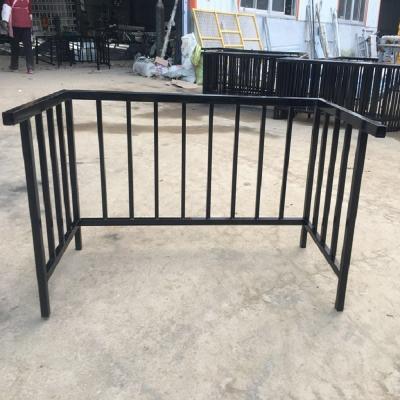 Cina Barricata di scala in acciaio inossidabile di design moderno per il montaggio a parete nel balcone dell' appartamento in vendita