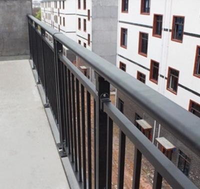 Cina Barricate per porticato / maniglie Maniglie in alluminio per balconi di uffici in vendita