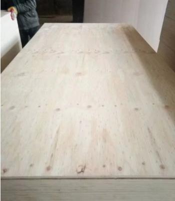 Cina E1 Formaldeide 18mm pannelli impermeabili per interni legno duro commerciale Okoume foglio marino 4x8 in vendita