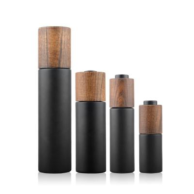 Cina 200ml ha riciclato i barattoli d'imballaggio cosmetici di vetro 20/400 di cura di pelle di 20mm in vendita