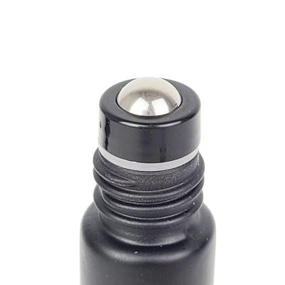 China 10ml 22/400 Essential Oil Bottles Bamboo Cap 22mm Clear Glass Roller Bottles for sale