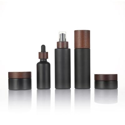 Cina 200ml ha riciclato i barattoli d'imballaggio cosmetici di vetro 20/400 di cura di pelle di 20mm in vendita