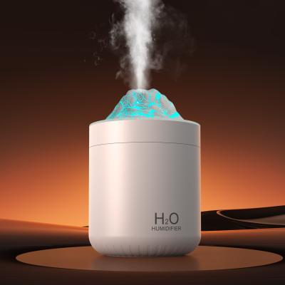 China Portable Mini Volcano Humidifier 500ml USB Personal Desktop Ultrasonic Travel Tabletop Warm Cool Mist Personal Air Humidifier for sale
