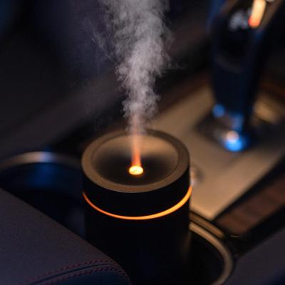 China 2000mAh OEM Mounted Essential Oil Rechargeable Battery Colorful Atmosphere Light Car Aroma Diffuser for sale