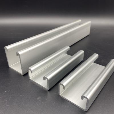 Cina Aluminum C Profile 4141 4121 Unistrut Channel in vendita
