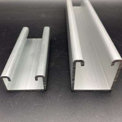 Cina Custom Slotted Plain Aluminum C Profile for Solar Mounting System in vendita