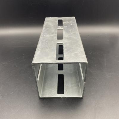 China Heavy Duty Profile Rail 100x100x3mm Electrical Zinc Square Channel Te koop
