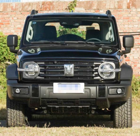 Tank 300 2023 2.0T 227HP L4 Challenger Version Compact SUV 5 Door 5 Seats 9