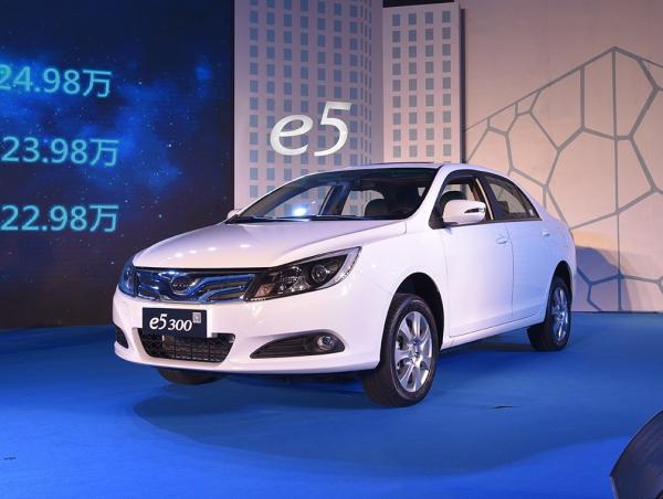 Quality Electric E5 BYD Chinese Car Small EV High Performance 400 Mile Range for sale