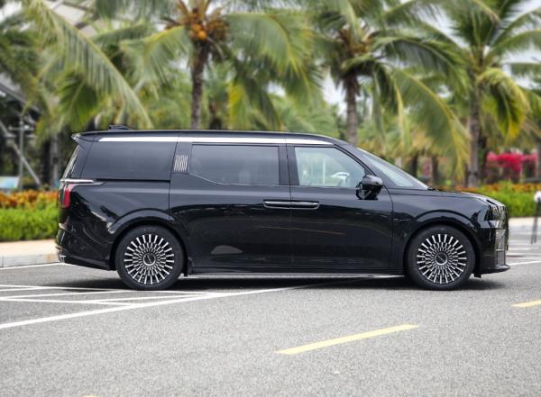 Quality High Performance ZEEKR 009 MPV EV Car Long Range 5 Doors 6 Seater for sale