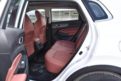 Cina Changan CS 55 PLUS SUV a benzina 180KM/H Panoramic Sunroof IACC Integrated Adaptive Cruise in vendita