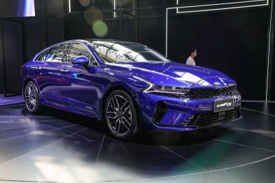 Cina Kia K5 2021 380T versione GT-Line in vendita
