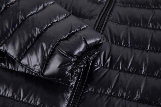 Men's Ultra-Light Down Jacket - Shiny Black - Detail View