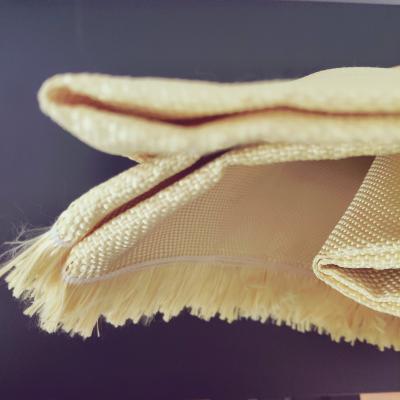 Cina Tessuto di Aramid resistente al calore, stoffa Kevlar antiproiettile da 100 grammi in vendita