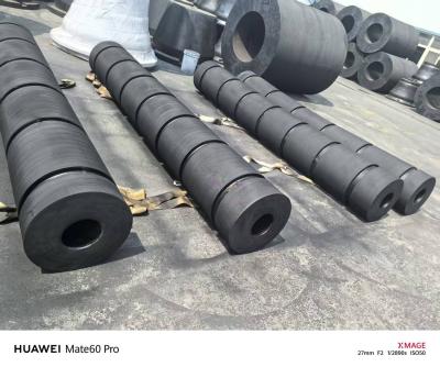 China Hardness 70-85A Tug Boat Fenders Heavy Duty Load Capacity Mould And Extrution Craft Durable Marine Protection Solutions for sale