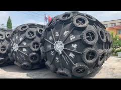Ship Docking Floating Pneumatic Fender 0.05Mpa STS Yokohama Ship Fenders Customized