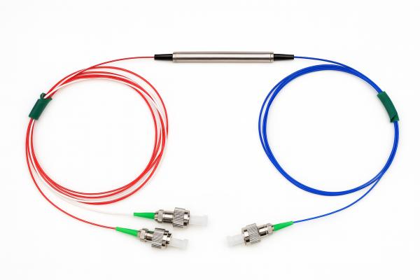 Quality 1550nm Polarization Maintaining Optical Circulator 3 Port PM Fiber Optic Circulator Low Insertion Loss High Isolation for sale