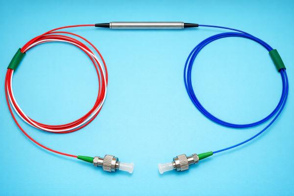 Quality PM Fiber Optic Circulator 3 Port 1064nm 1310nm 1480nm 1550nm 1650nm For EDFA Fiber Laser Fiber Sensor for sale
