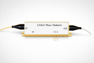 China LiNbO3 Y-Branch MIOC Lithium Niobate Y-Branch Multi-Function Integrated Optical Chip for sale