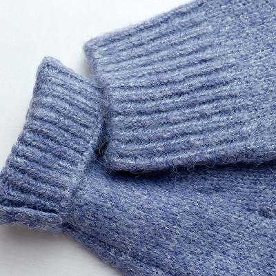 Cina l'abbigliamento del maglione delle donne del collo di tirata lungamente collega il maglione con un manicotto superiore tricottato del raccolto in vendita
