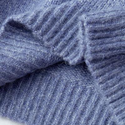 Cina l'abbigliamento del maglione delle donne del collo di tirata lungamente collega il maglione con un manicotto superiore tricottato del raccolto in vendita
