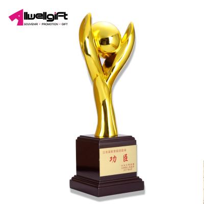 Cina Cavallo del trofeo di Angel Gold Plated Black Crystal a forma di per il ricordo in vendita