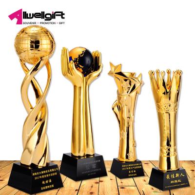Cina Cavallo del trofeo di Angel Gold Plated Black Crystal a forma di per il ricordo in vendita
