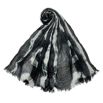 China wholesales fashion head hijab custom logo tassels women silk scarves zu verkaufen