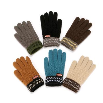 China wholesales custom kids five-fingers fashion gym simple winter warm and cold proof kintted  sports touch screen mitts Te koop