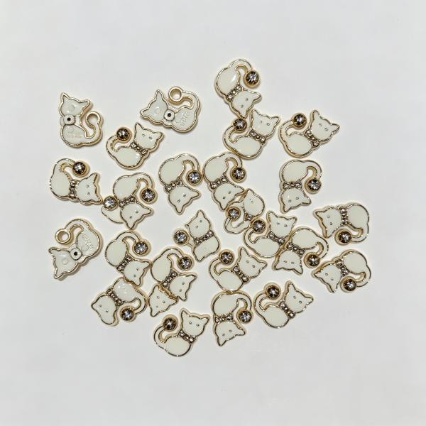 Quality Pin Buckle Closure Diamond Buckles Range Stylish Comfortable Footwear Collection for sale
