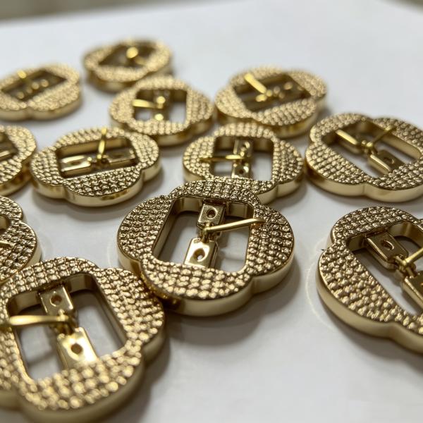 Quality Square Silver Diamond Shoe Buckles Stylish Metal Components For Fashion Accessories Belts for sale