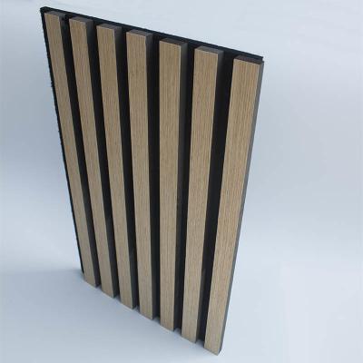 Cina ANIMALE DOMESTICO del MDF ignifugo dei pannelli acustici di legno della stecca della parete dei corridoi dello SGS in vendita