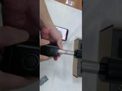 Nuovo lucchetto con impronte digitali.