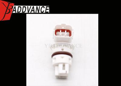 Cina GM bianco di vendita caldo di Pin Electrical Connector For del maschio 5 dell'Assemblea della pompa del carburante in vendita