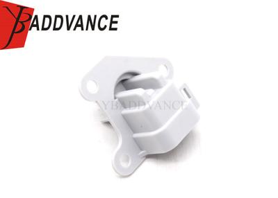 Cina Grey Color automobilistico 5 Pin Header Fuel Pump Connector popolare in sudamericano in vendita