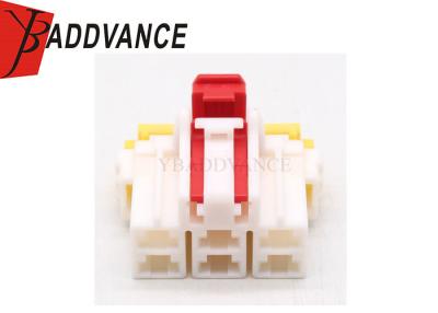 China MG650887 Automotive KET 6.3 Series White 6 Pin Female Wire-to-Wire Connector for sale