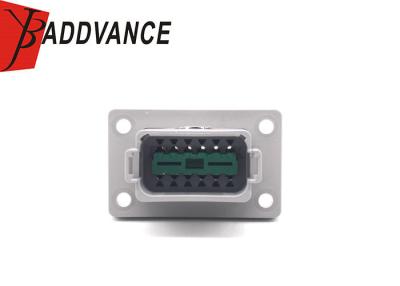Cina DT04-12PA-L012 Gray 12 Pin TE Connectivity Rectangular Male Automotive Connectors With Flange in vendita