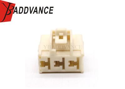 China 7283-3030 YAZAKI Automotive Female 8.0mm Series 3 Pin Connector For Toyota 90980-10956 for sale