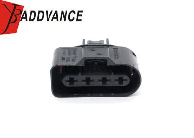 China Headlight Female Electrical Connector 4 Pin For VW Audi Q7 2016-2022 4M0973724 for sale