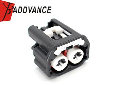 China 2 Pin Crankshaft Sensor Connector For Carola / Camry / Highlander 90980-12611 for sale