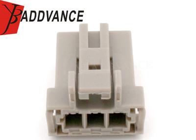 Cina 6098-0241 connettore dell'indicatore di retromarcia di 3 Pin Sumitomo misura per Honda in vendita